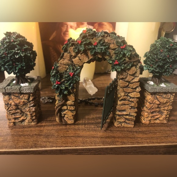 Department 56 | Holiday | Department 56 Stone Corner Posts With Holly ...